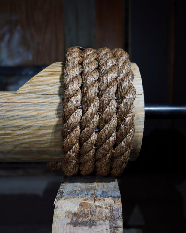 Lifting Logs – Slater Strength